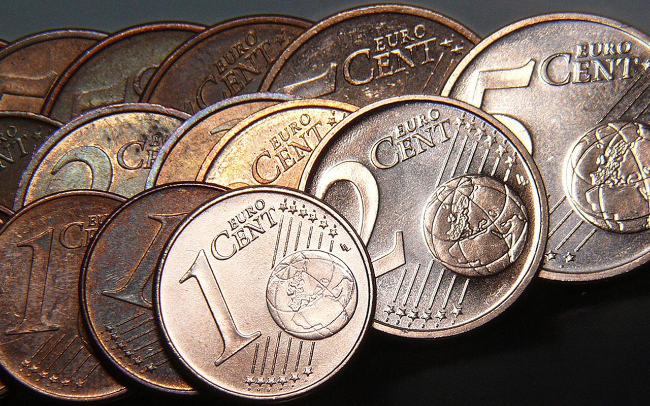Why Did The Euro Fall Negative News From Germany why-did-the-euro-fall-negative-news-from-germany