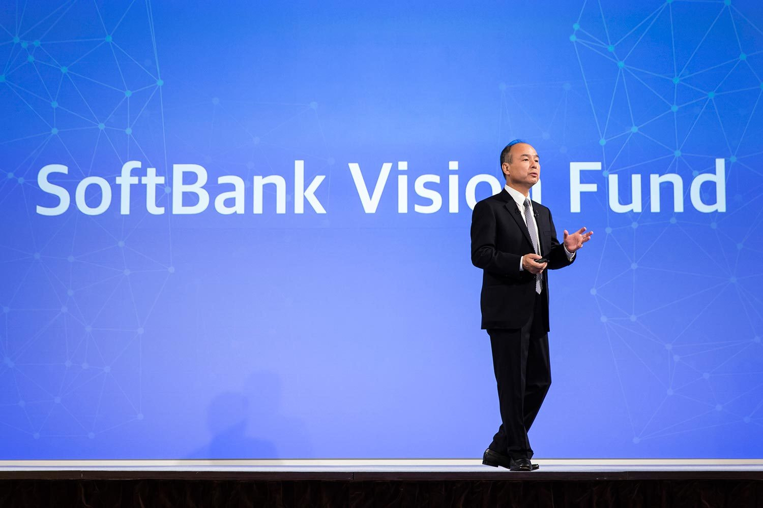 Почему инвестиционный фонд Vision Fund теряет прибыль.